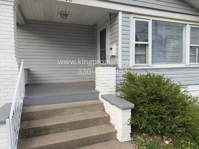 2 Bedroom Home for Rent at 1206 15th St Nw #1, Canton, OH 44703 North Lehman