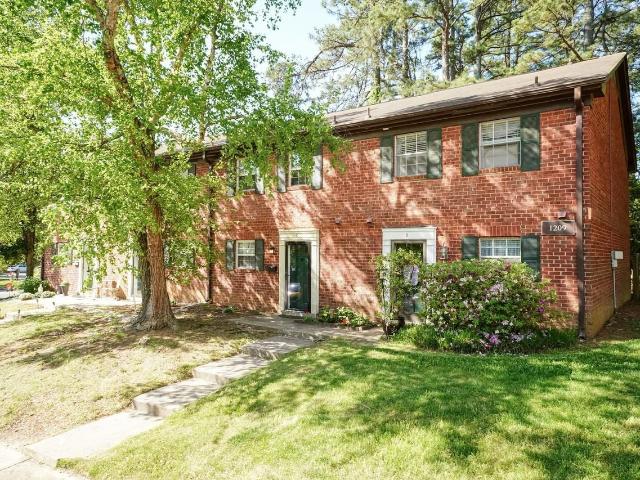 2 Bedroom Home for Rent at 1209 Manassas Ct #C, Raleigh, NC 27609