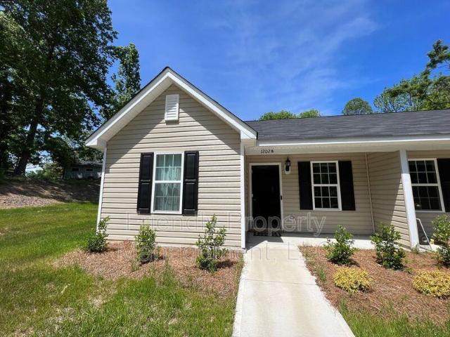 2 Bedroom Home for Rent at 1202 W Meadowview Rd #B, Greensboro, NC 27406 Spring Valley