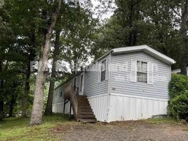 2 Bedroom Home for Rent at 122 Gamblers Run #6, Asheville, NC 28806
