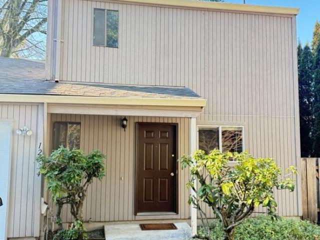2 Bedroom Home for Rent at 12334 Sw Sussex St, Beaverton, OR 97008 Vose