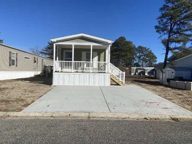 2 Bedroom Home for Rent at 123 Woodchuck Pkwy, Whiting, NJ 08759