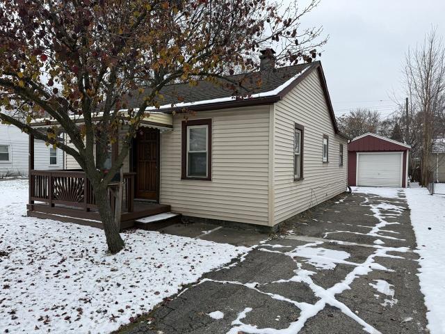 2 Bedroom Home for Rent at 12408 Sarsfield Ave #NA, Warren, MI 48089 Southeast Warren