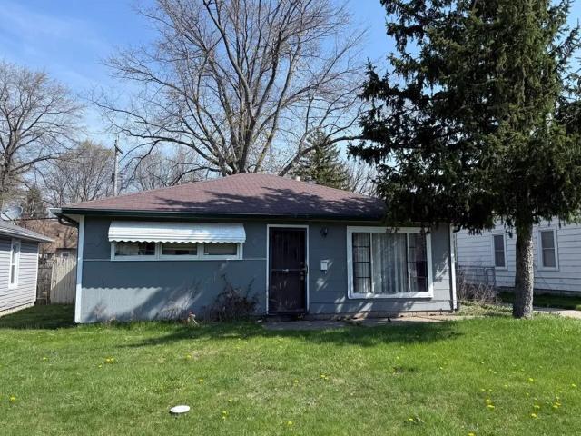 2 Bedroom Home for Rent at 12510 Summerland Ave, Cleveland, OH 44111 Puritas Longmead