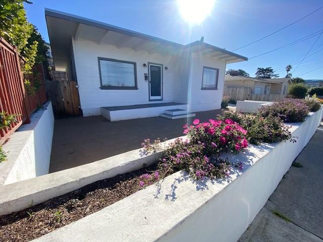 2 Bedroom Home for Rent at 1274 Waring St, Seaside, CA 93955 Noche Buena