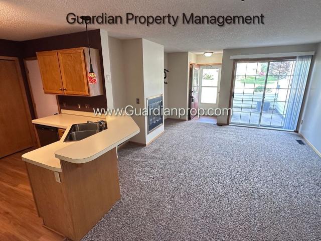 2 Bedroom Home for Rent at 12802 Echo Ln, Apple Valley, MN 55124