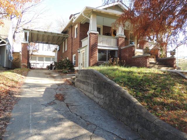 2 Bedroom Home for Rent at 1319 S Saint Louis Ave #DOWN, Tulsa, OK 74120