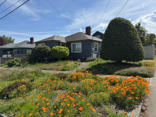 2 Bedroom Home for Rent at 1320 N 11th St, Tacoma, WA 98403 North End