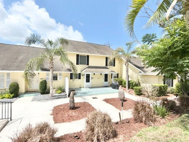 2 Bedroom Home for Rent at 1355 Villa Ln, Apopka, FL 32712 Errol Estates Country Club