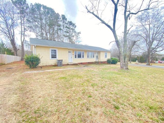2 Bedroom Home for Rent at 1379 Rainbow Dr, Kannapolis, NC 28081