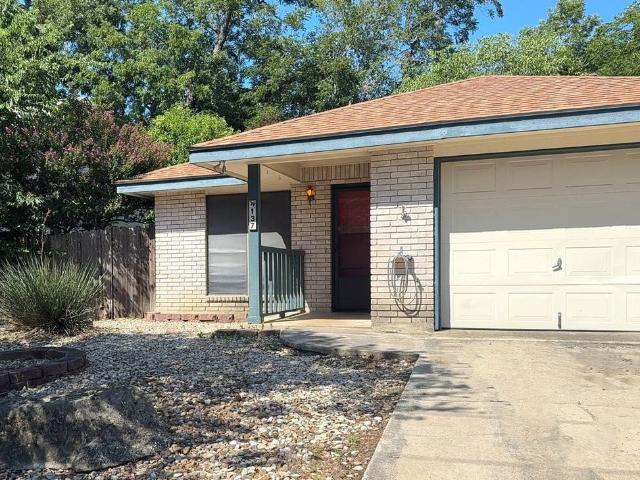 2 Bedroom Home for Rent at 137 Cibolo Creek Dr, Boerne, TX 78006