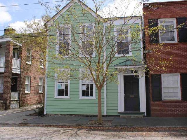 2 Bedroom Home for Rent at 137 Wentworth St, Charleston, SC 29401 Harleston Village