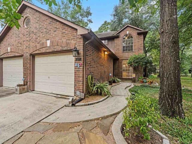 2 Bedroom Home for Rent at 17 E Willowwood Ct, The Woodlands, TX 77381 Panther Creek