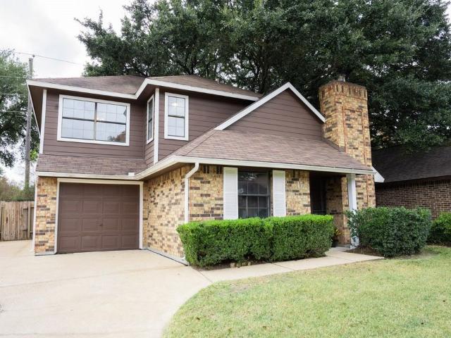 2 Bedroom Home for Rent at 17 Regency Ln, Houston, TX 77088