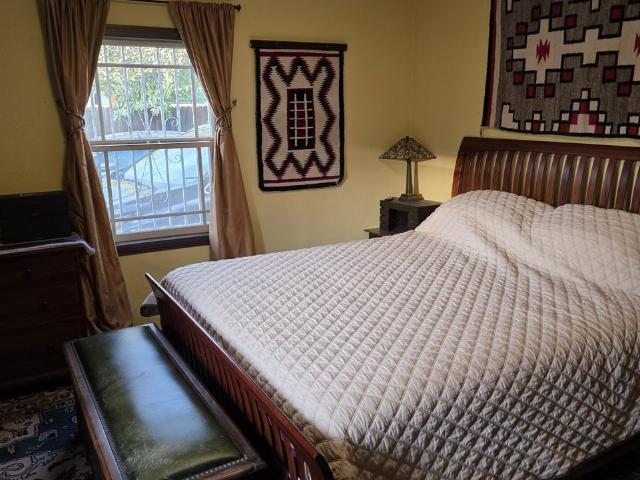 2 Bedroom Home for Rent at 1415 W 49th St #NA, Los Angeles, CA 90062 Congress Central