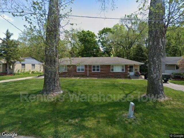 2 Bedroom Home for Rent at 1417 Cummins Pkwy, Des Moines, IA 50311 Merle Hay