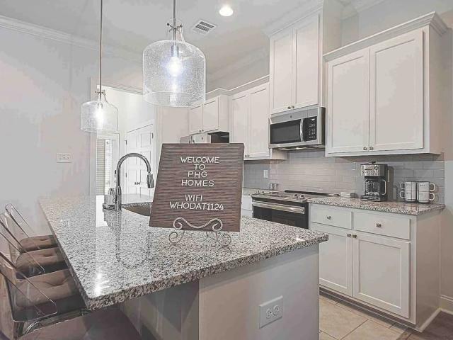 2 Bedroom Home for Rent at 1427 Pelican Club Dr, Baton Rouge, LA 70820 Highlands Perkins