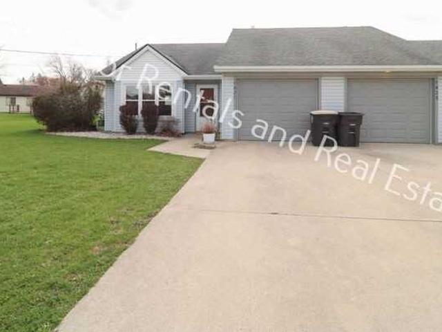 2 Bedroom Home for Rent at 1421 Fieldstone Dr, Fort Wayne, IN 46815