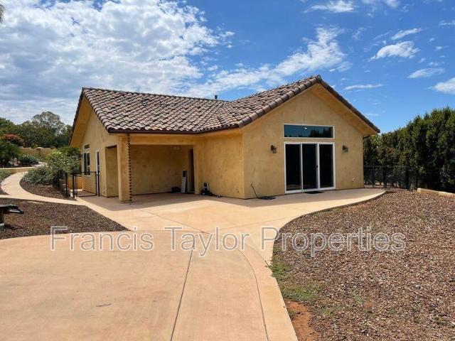 2 Bedroom Home for Rent at 14398 Harvest Cres, Poway, CA 92064 Poway