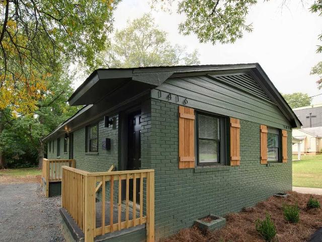 2 Bedroom Home for Rent at 1444B Anderson St, Charlotte, NC 28205 Shamrock