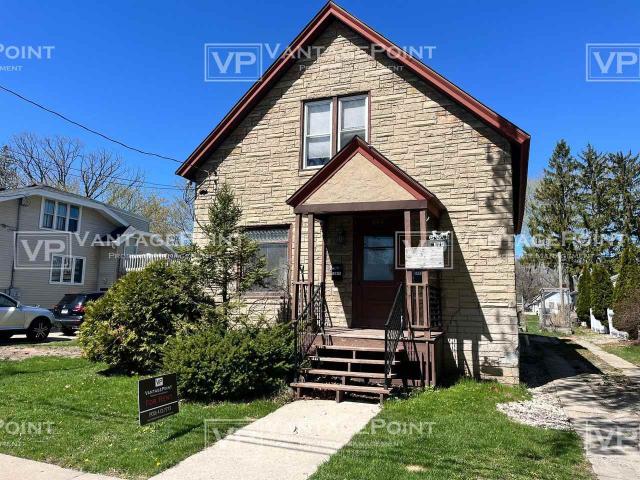 2 Bedroom Home for Rent at 144 Oak St, Green Bay, WI 54303