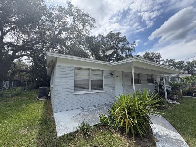 2 Bedroom Home for Rent at 14618 N 43rd St, Tampa, FL 33613
