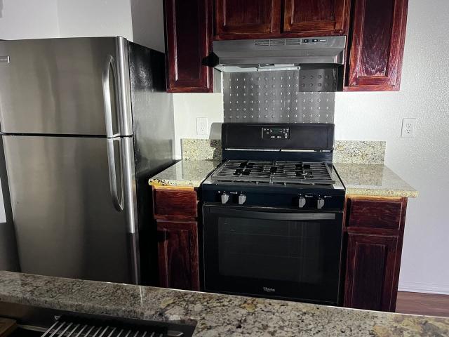 2 Bedroom Home for Rent at 14746 Delano St #10, Los Angeles, CA 91411 Van Nuys