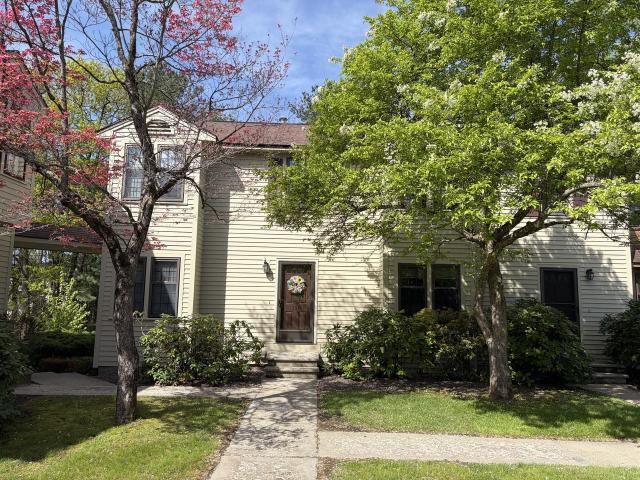 2 Bedroom Home for Rent at 150 Apache Way, Tewksbury, MA 01876