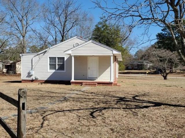 2 Bedroom Home for Rent at 1511 Converse Ave, Fayetteville, NC 28303 E. E. Smith