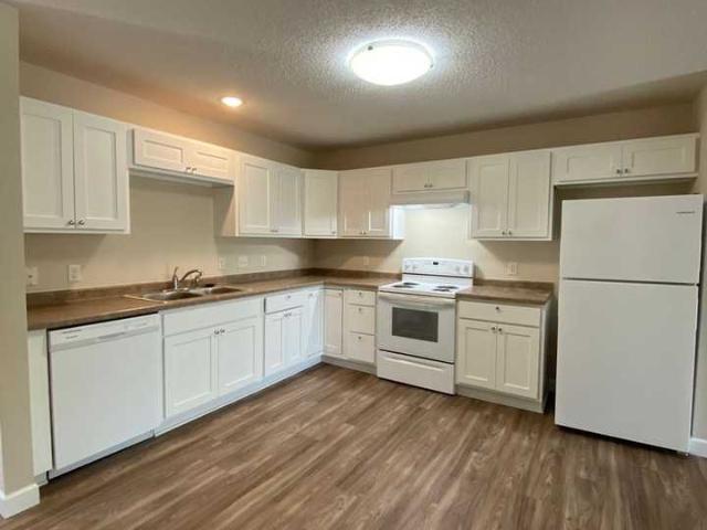 2 Bedroom Home for Rent at 1563C Gunston Dr, New Richmond, WI 54017