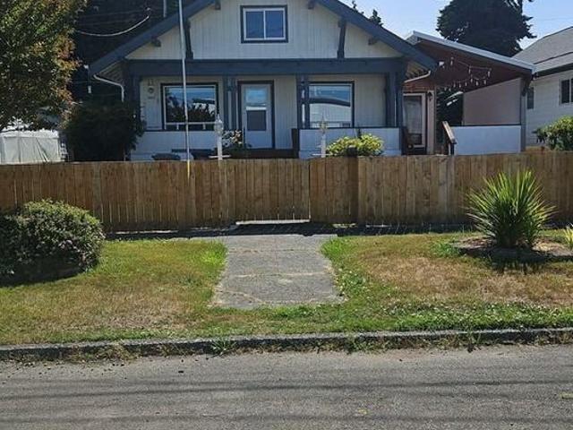 2 Bedroom Home for Rent at 1612 2nd St, Cosmopolis, WA 98537