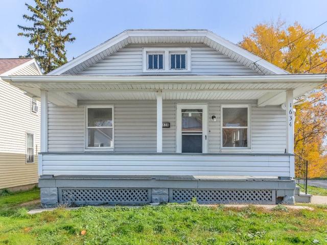 2 Bedroom Home for Rent at 1634 Saint Elmo Ave Ne, Canton, OH 44705
