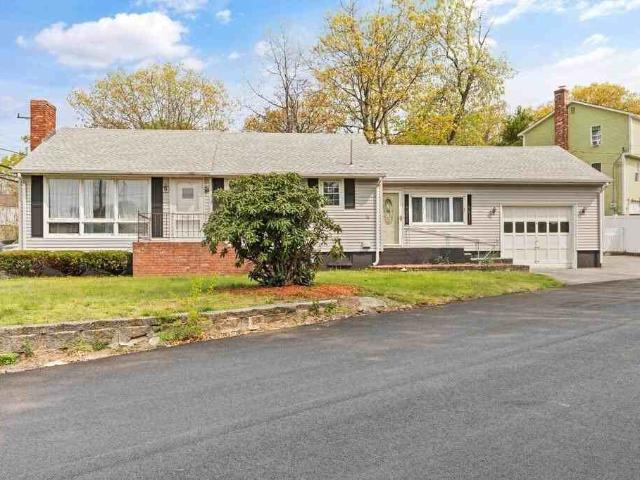 2 Bedroom Home for Rent at 16 Juniper St, Lowell, MA 01852 South Lowell