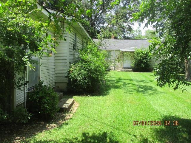 2 Bedroom Home for Rent at 1704B W Whitney Ave, Albany, GA 31707