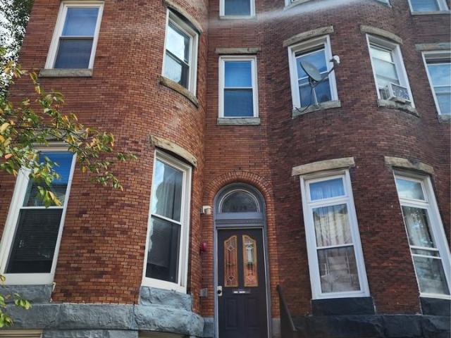 2 Bedroom Home for Rent at 1729 Saint Paul St #2, Baltimore, MD 21202 Greenmount West