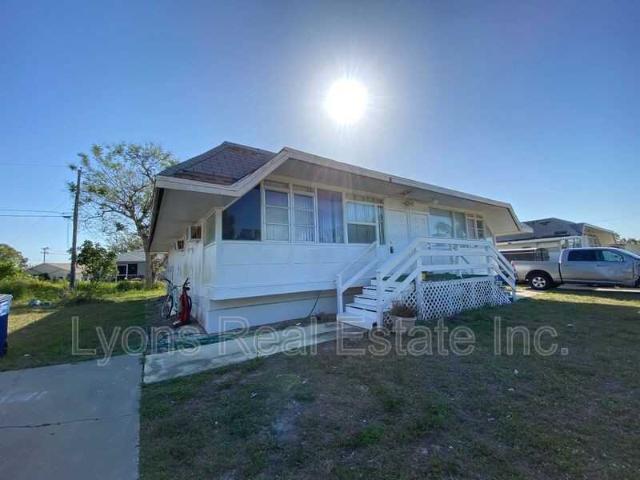 2 Bedroom Home for Rent at 17367 Dowling Dr, Fort Myers, FL 33967