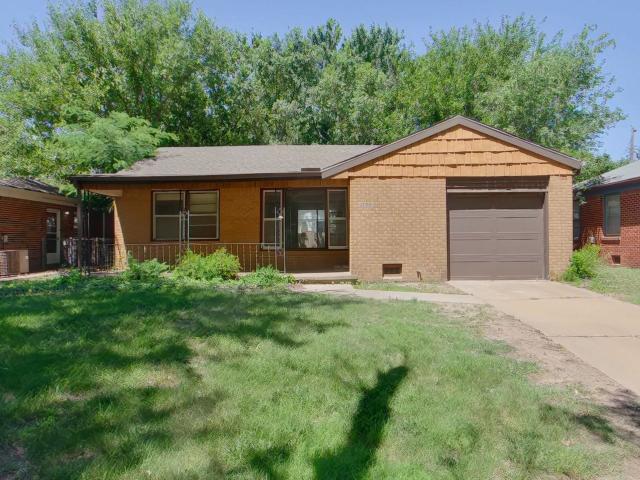 2 Bedroom Home for Rent at 1739 Lexington Rd, Wichita, KS 67218