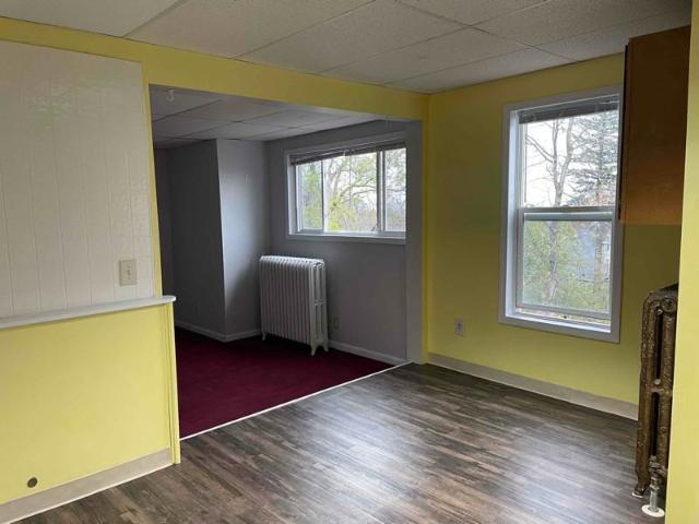 2 Bedroom Home for Rent at 1826 E Superior St #2, Duluth, MN 55812 East End