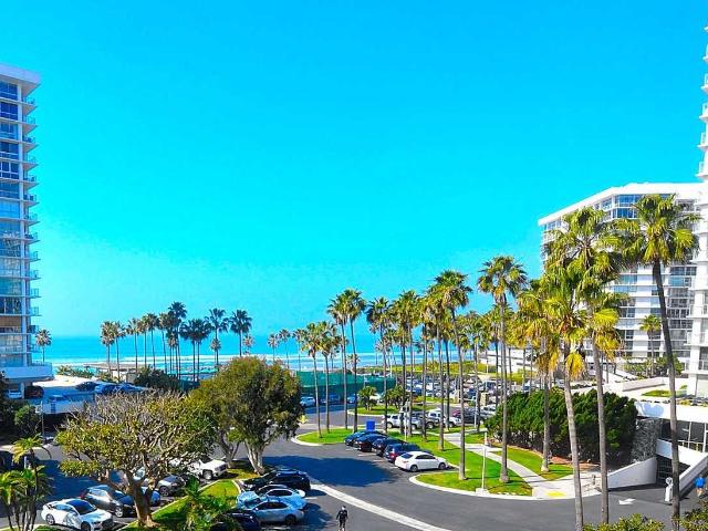 2 Bedroom Home for Rent at 1820 Avenida Del Mundo #302, Coronado, CA 92118 Coronado