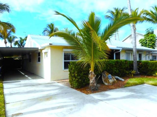 2 Bedroom Home for Rent at 1903 Robalo Dr, Vero Beach, FL 32960