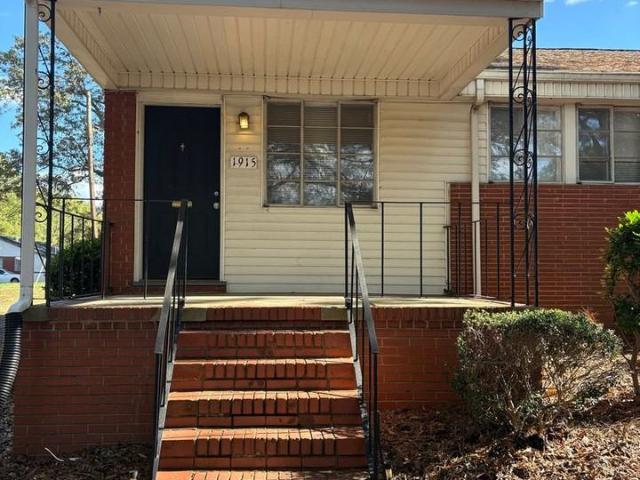 2 Bedroom Home for Rent at 1915 Dickens Ave, Charlotte, NC 28208 Ashley Park