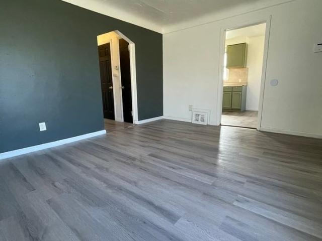 2 Bedroom Home for Rent at 19372 Grandville Ave, Detroit, MI 48219 Evergreen