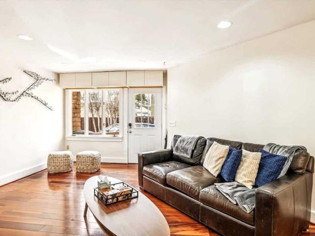 2 Bedroom Home for Rent at 23 Pinkney St #1506215P, Annapolis, MD 21401 Annapolis