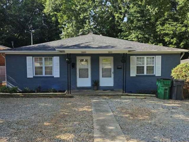 2 Bedroom Home for Rent at 2009 Grier Ave, Charlotte, NC 28216 Oaklawn