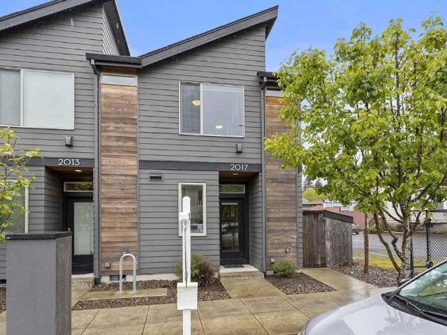 2 Bedroom Home for Rent at 2017 Se Yamhill St, Portland, OR 97214 Buckman