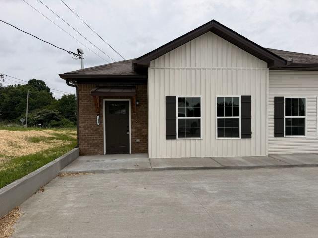 2 Bedroom Home for Rent at 201 Cates St, Shelbyville, TN 37160