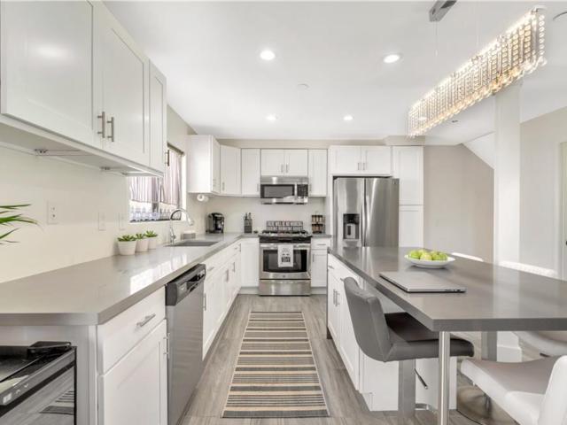 2 Bedroom Home for Rent at 201 Harbor Woods Pl, Newport Beach, CA 92660