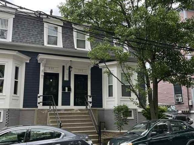 2 Bedroom Home for Rent at 202 Banks St #202, Cambridge, MA 02138 Riverside