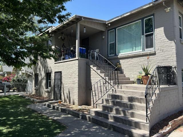 2 Bedroom Home for Rent at 202 Maple St, Modesto, CA 95351 Modesto