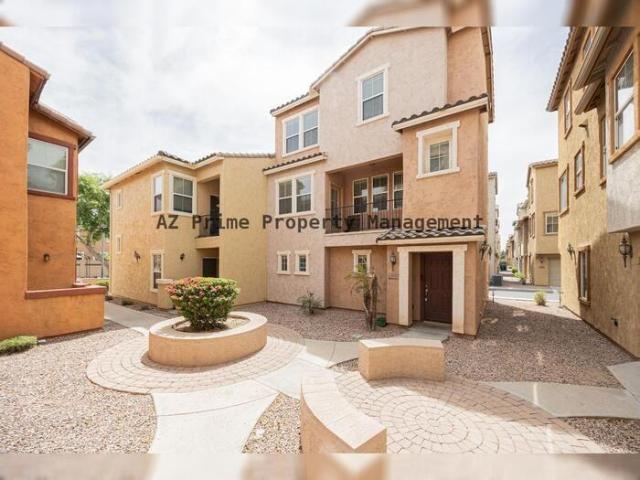 2 Bedroom Home for Rent at 2032 N 78th Gln, Phoenix, AZ 85035